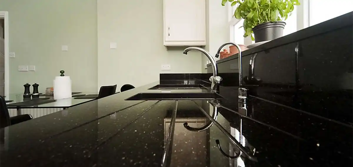 Meja Dapur Granit: Sentuhan Elegan Yang Tak Lekang Oleh Waktu